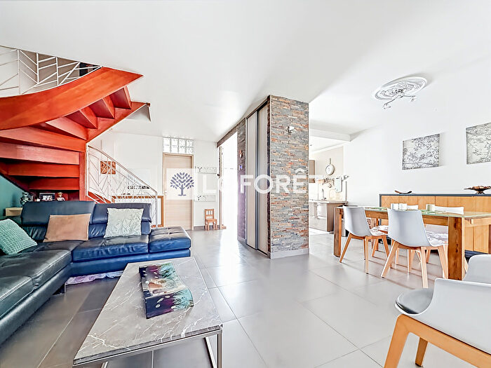 Nîmes, Castanet : Maison 5 pièces à vendre
