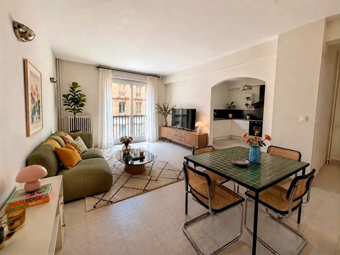 Appartement 3 pièces à vendre à Marseille 2ème, Hôtel de ville