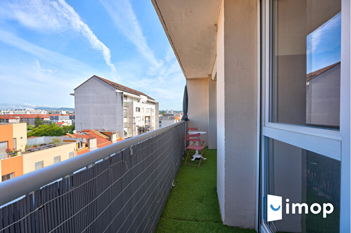 Villeurbanne, République, Tolstoi - Appartement 3 pièces à vendre