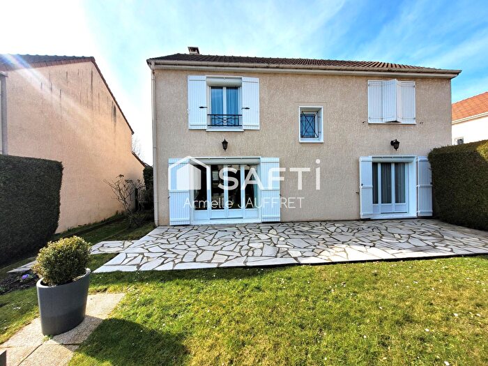 Maison à vendre - Saint-Brice-sous-Forêt - 5 pièces - 3 chambres