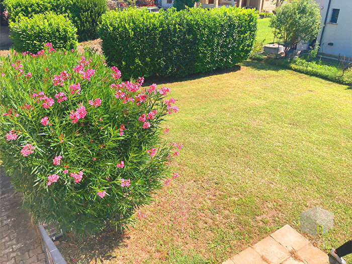 Maison à vendre - Donzère - 5 pièces - 3 chambres