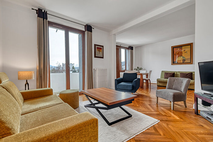 Appartement à vendre - Annecy, Parmelan, Albigny - 3 pièces - 2 chambres