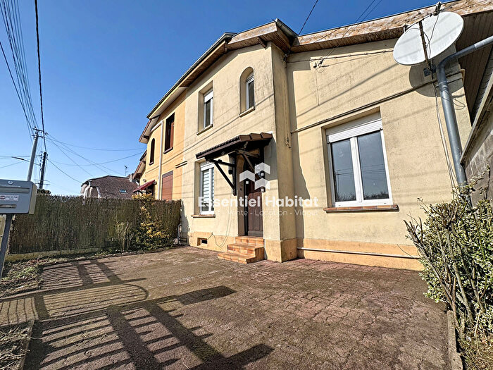 Maisons à vendre et appartements à louer - 3