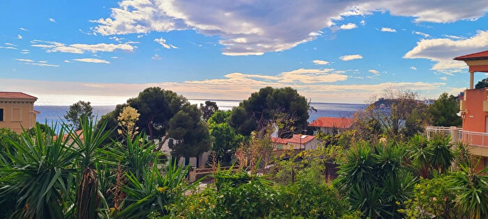 Appartement à vendre - Roquebrune-Cap-Martin, Cabbé, Saint-Roman, Roquebrune - 5 pièces - 4 chambres