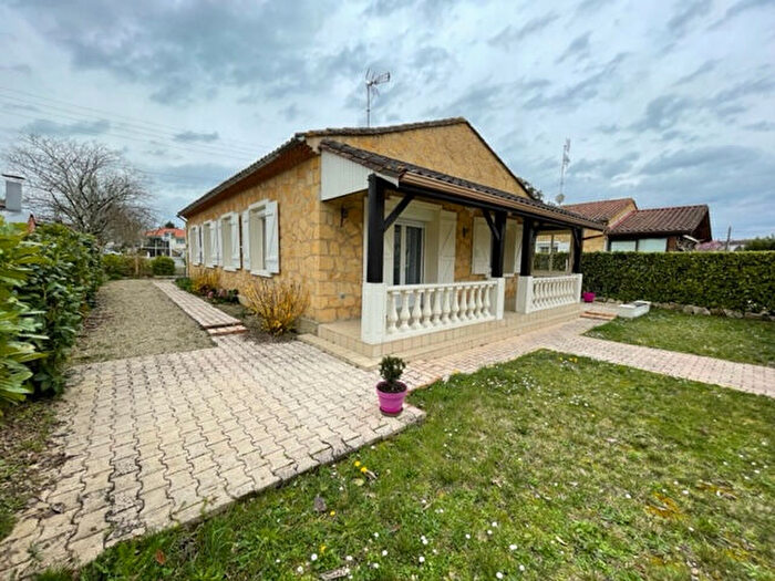 Bergerac, Centre-ville : Maison 4 pièces à louer