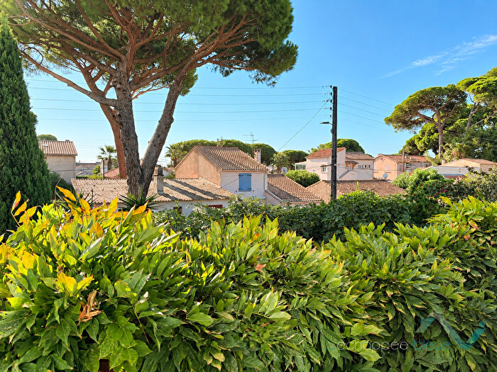 Appartement 3 pièces à vendre - Hyères, Ayguade, Salins