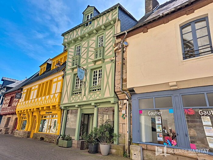 Maison à vendre - Josselin - 6 pièces - 4 chambres