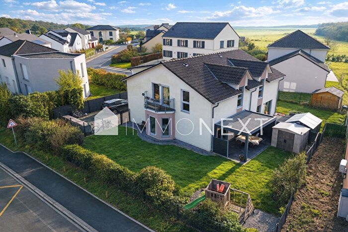 Maison à vendre - Roussy-le-Village - 5 pièces - 3 chambres