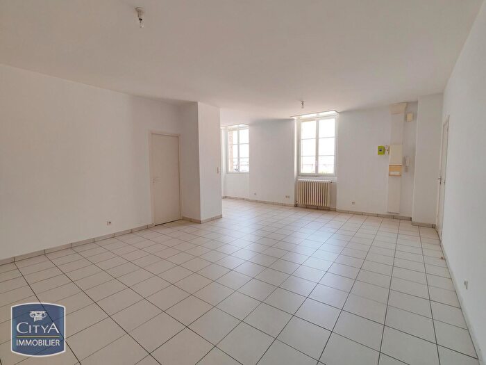 Appartement à louer - Alençon, Coeur de Ville - 4 pièces - 2 chambres