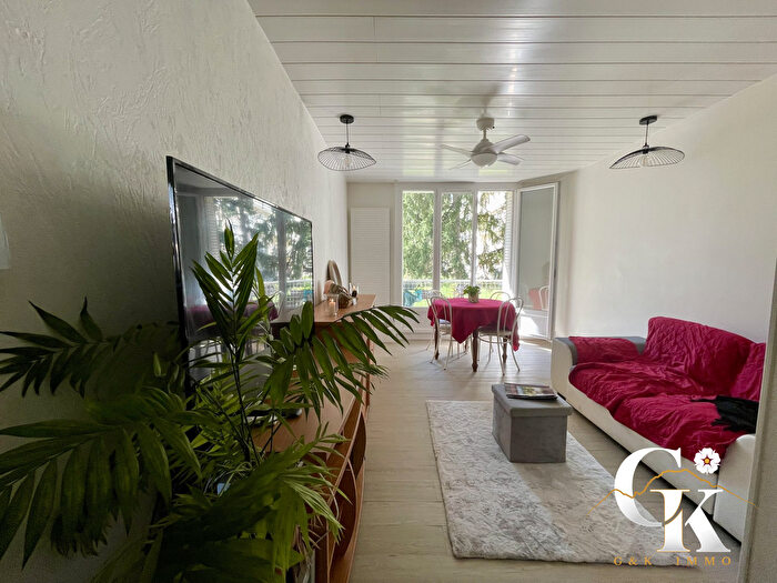 Appartement à vendre - Sassenage - 4 pièces - 3 chambres