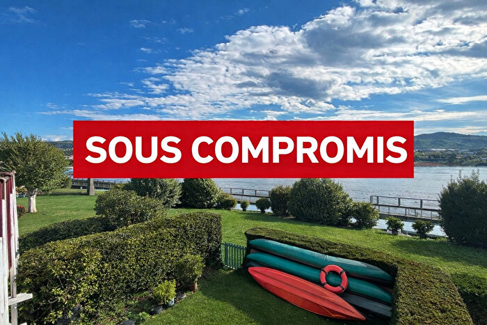 Appartement à vendre - Hendaye, Gare, Joncaux - 3 pièces - 2 chambres