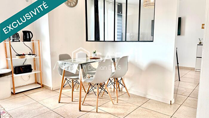 Appartement à vendre - Châteauthierry Centreville - 3 pièces - 2 chambres