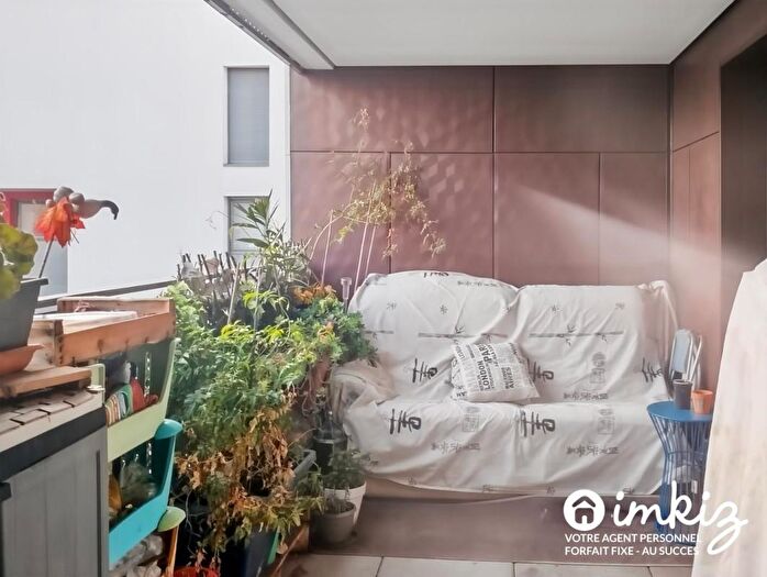 Appartement à vendre - Vénissieux, Léo Lagrange, Louis Pergaud - 5 pièces - 4 chambres