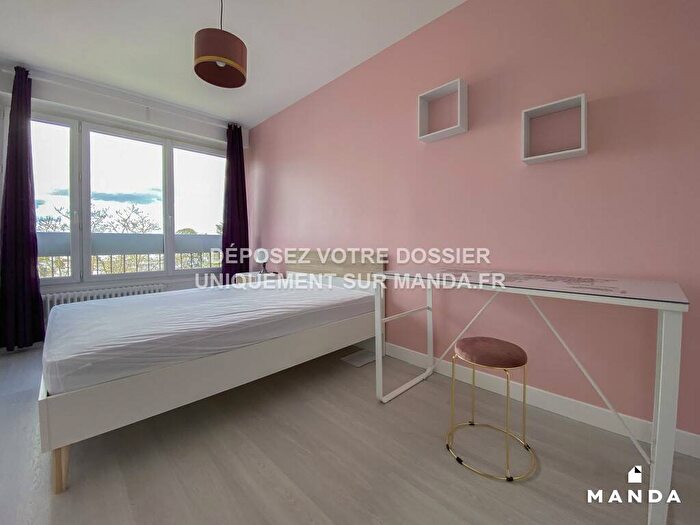 Appartement à louer - Centre, Chevilly-Larue - 4 pièces - 3 chambres