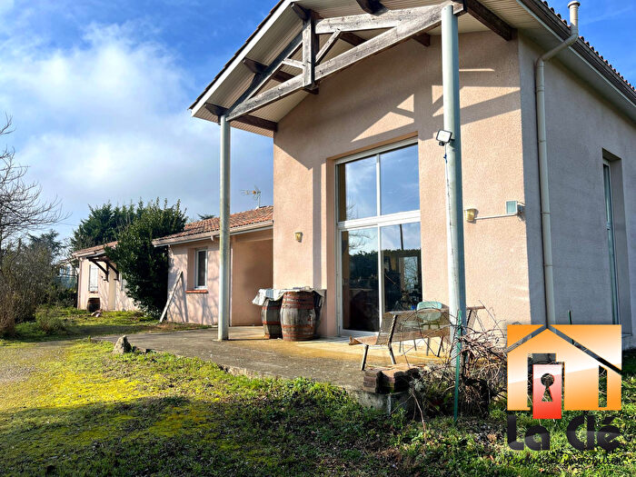 Maison à vendre - Saint-Martin-de-Beauville - 7 pièces - 5 chambres