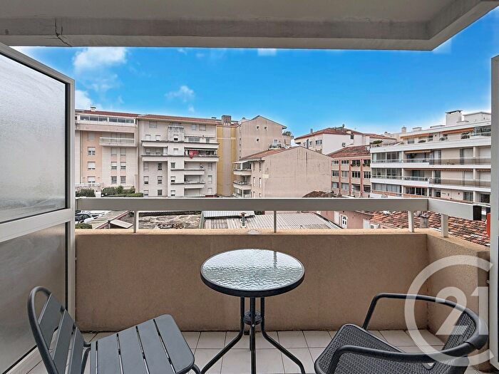 Appartement à vendre - Cannes, Bocca Sud - 1 pièce