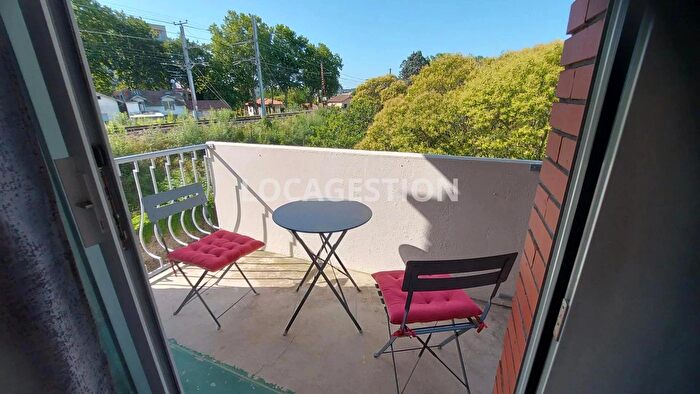 Appartement à louer - Toulouse, Busca, Jardin des plantes, Port Saint-Sauveur - 2 pièces - 1 chambre