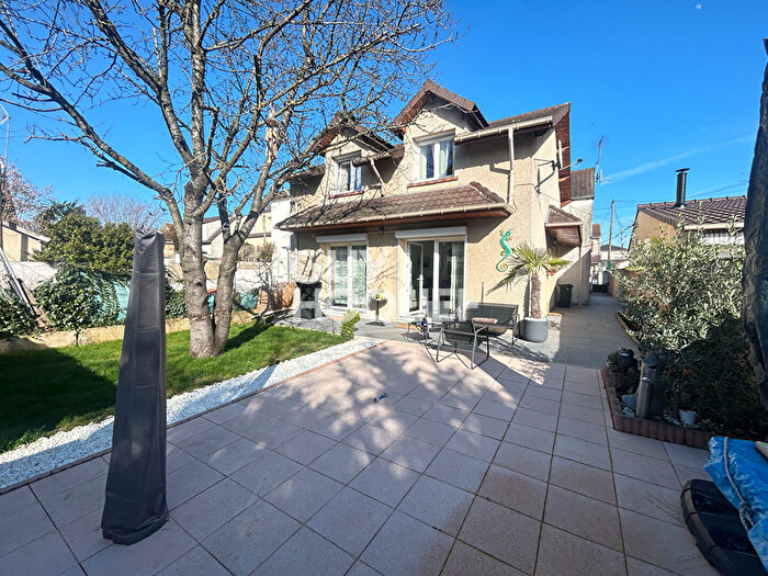 Tremblay-en-France, Le Bois Saint-Denis - Maison 5 pièces à vendre