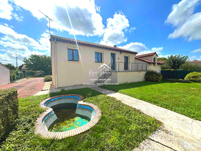 Maison à vendre - Ingrandes - 4 pièces - 3 chambres