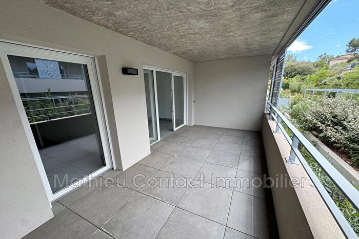 Appartement à vendre - Nîmes, Camplanier, Cigale, Bois des Esprisses - 2 pièces - 1 chambre