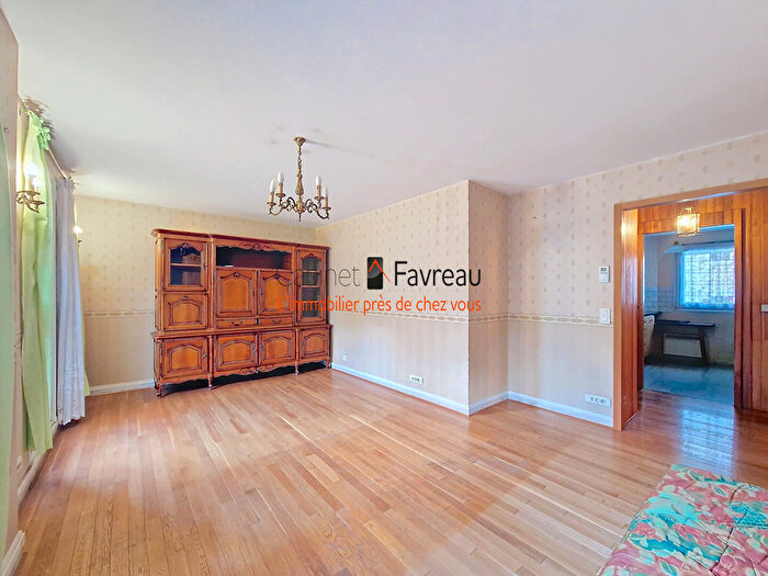 Appartement à vendre - Fresnes, Centre-ville - 4 pièces - 3 chambres