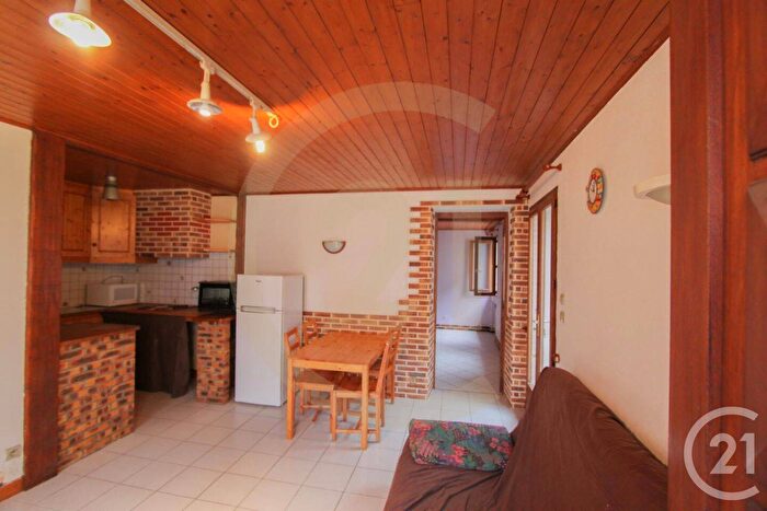 Champagne-au-Mont-dOr - Appartement 2 pièces à louer