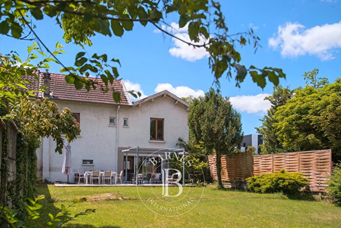 Charbonnières-les-Bains - Maison 4 pièces à vendre