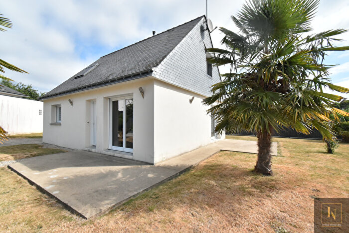 Maison à vendre - Locqueltas - 5 pièces - 3 chambres