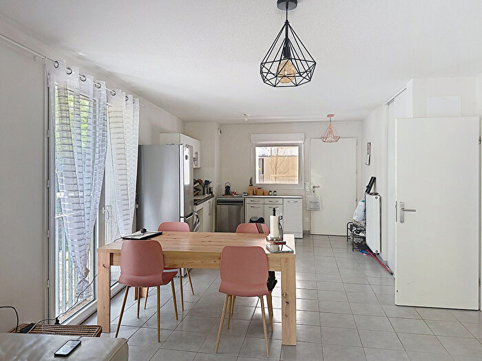 Villenave-d'Ornon, Chambéry, La Monnaie, Carbonnieux, Trigan : Appartement 3 pièces à vendre