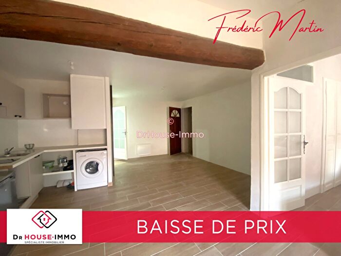 Vers-Pont-du-Gard : Appartement 2 pièces à vendre