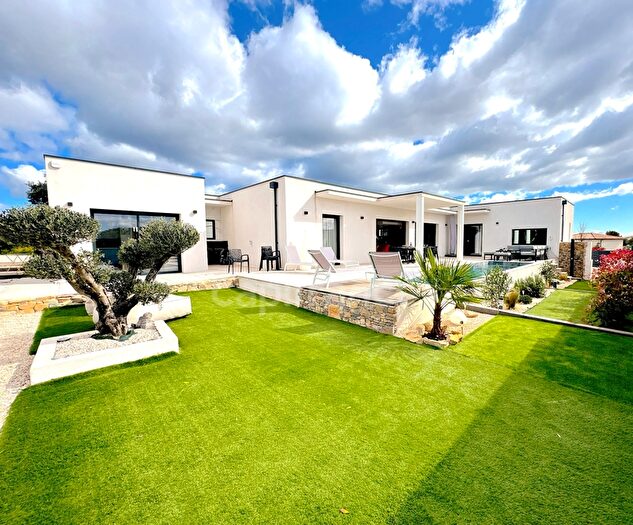 Maison à vendre - Nîmes, Mas de Lauze, Carreau de Lanes - 5 pièces - 3 chambres