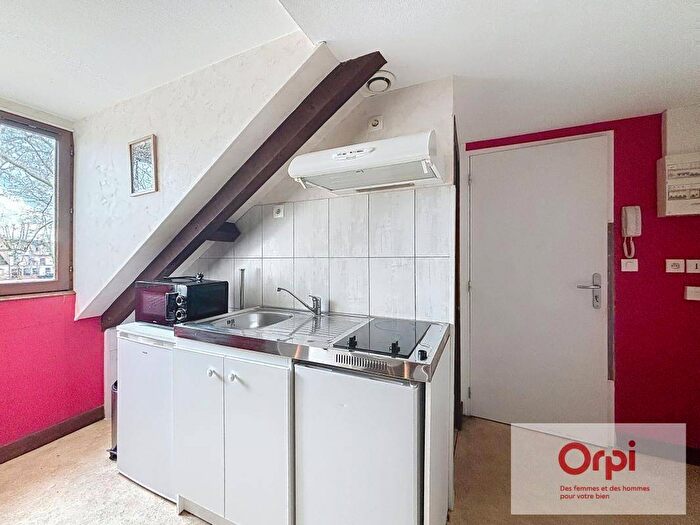 Ville Gozet, Montluçon : Appartement 3 pièces à louer
