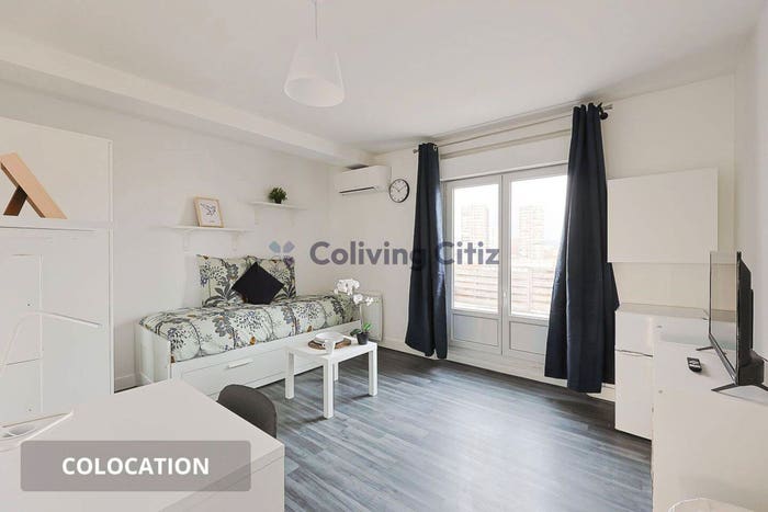 Appartement 7 pièces à Les Mobiles-Maison de Santé, Épinay-sur-Seine, à louer