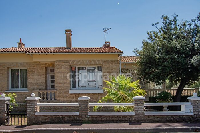 Maison 7 pièces à Royan, Le Parc, Plage de la Grande-Conche, à vendre