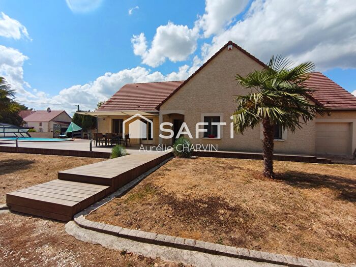 Maison 6 pièces à vendre à Genlis