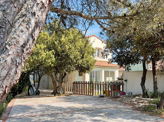 Vernègues : Maison 5 pièces à vendre