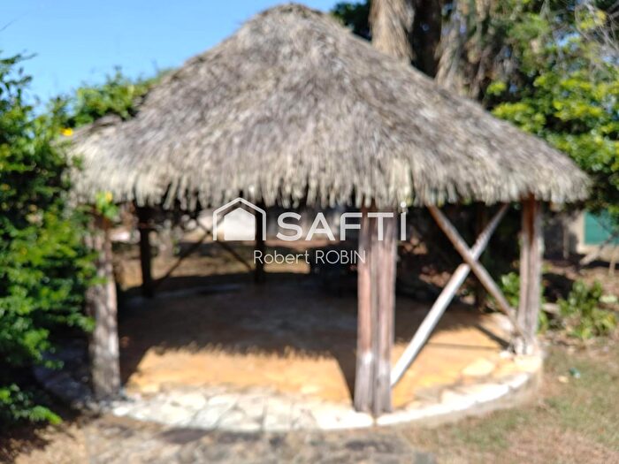 Maison à vendre - Matoury - 4 pièces - 3 chambres