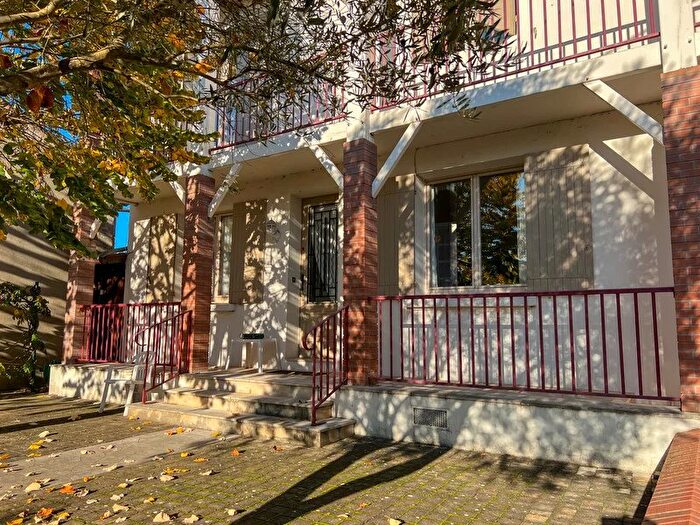 Maison à vendre - Bergerac, Centre-ville - 7 pièces - 4 chambres