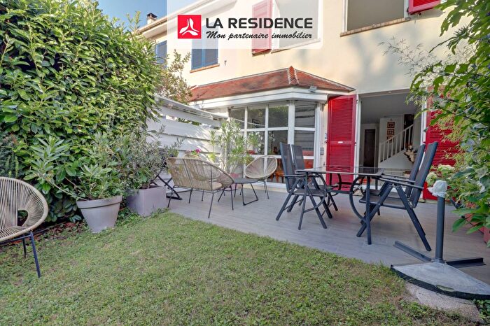 Maison 6 pièces à Saint-Germain-en-Laye, à vendre