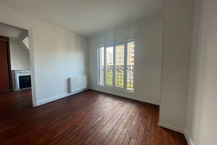 Maison à louer - Paris ème arrondissement - 2 pièces - 1 chambre