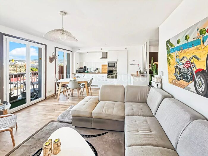 Appartement à vendre - Marseille e , La Villette - 4 pièces - 3 chambres