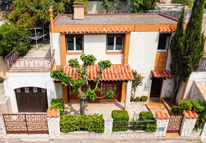 Maison à vendre - Marseille e , Verduron - 4 pièces - 3 chambres