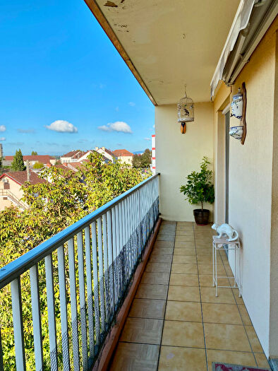 Appartement à vendre - Montceau-les-Mines, Bellevue - 3 pièces - 2 chambres