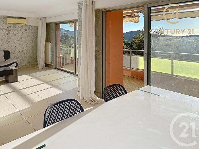 Appartement à vendre - Grasse, Magagnosc, Saint-Mathieu - 4 pièces - 3 chambres