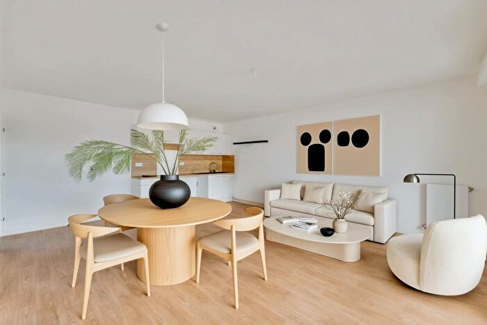 Appartement 4 pièces à vendre à Créteil, Palais