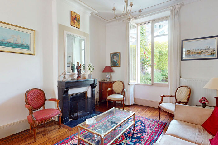 Maison à vendre - Orléans, Dunois, Châteaudun - 10 pièces - 7 chambres