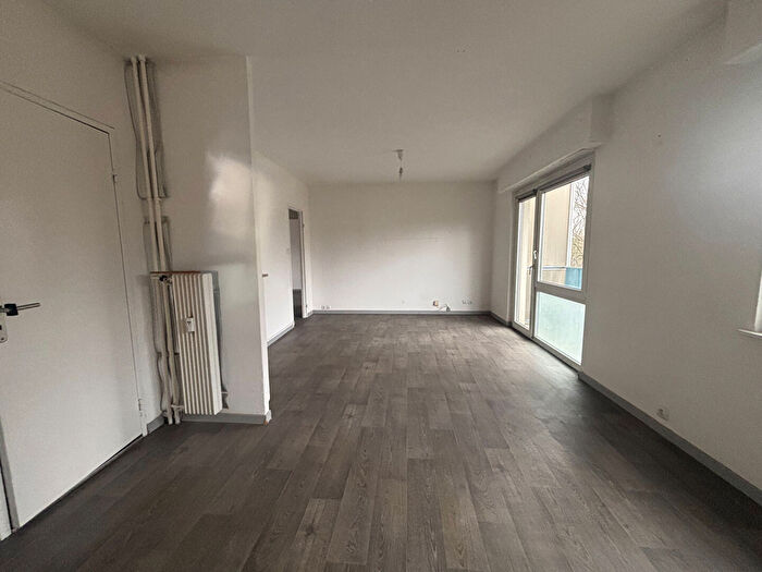Appartement à louer - Mulhouse, Haut-Poirier - 3 pièces - 2 chambres