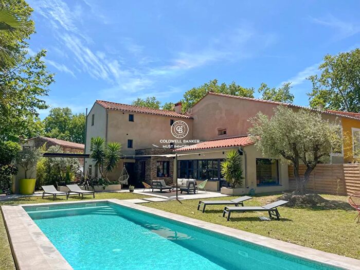 Maison à vendre - Saint-Cyprien - 4 pièces - 3 chambres