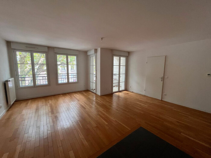 Appartement à vendre - Chaville, Doisu - 4 pièces - 3 chambres