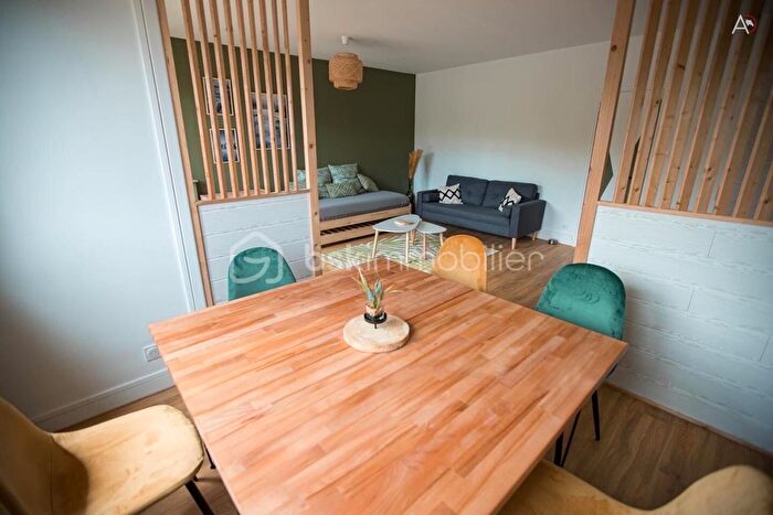 Appartement 5 pièces à Dinan, à vendre
